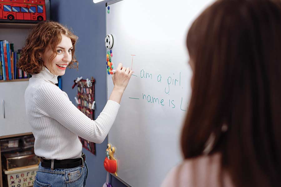 Find the Right English Tutor for Your Child | Powertutors - Powertutors