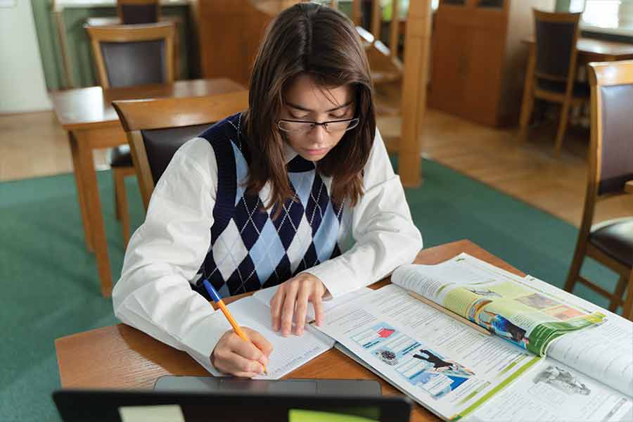 GCSE Tutoring: A Lifeline During Exam Season | Powertutors